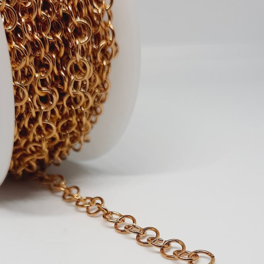 Cadena de acero inoxidable dorada redonda – TIENDA INSUMOS CORAL