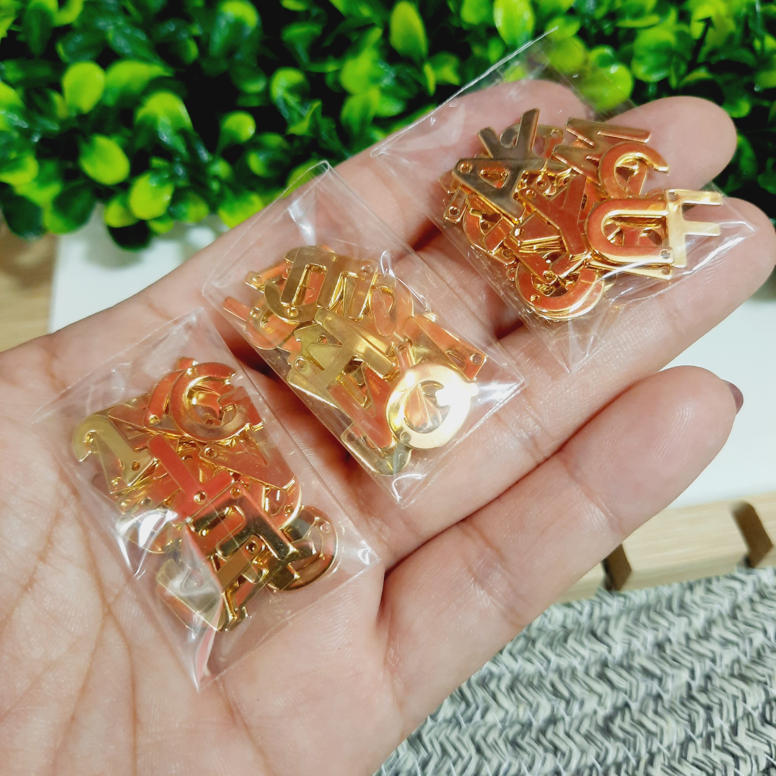 Paquete de abecedario en letra de acero inoxidable – TIENDA INSUMOS CORAL